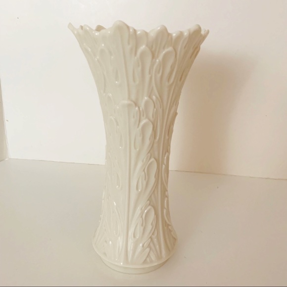 Lenox | Accents | Vintage Lenox Woodland Collection Porcelain Vase ...